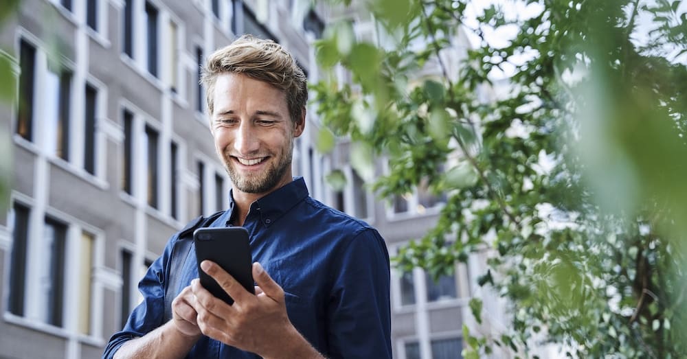 A Guide to Whistleblowing in Australia | NAVEX